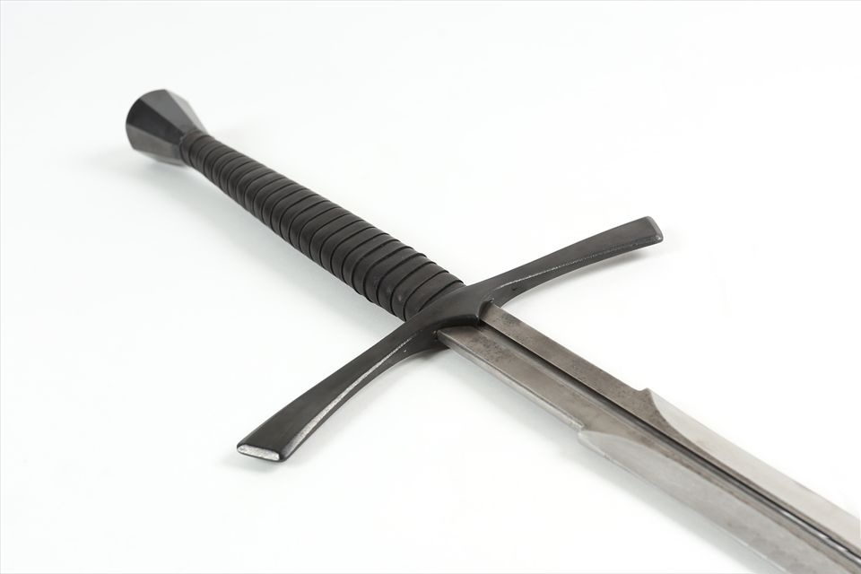 Custom Longsword (No 45.) - Hema Supplies