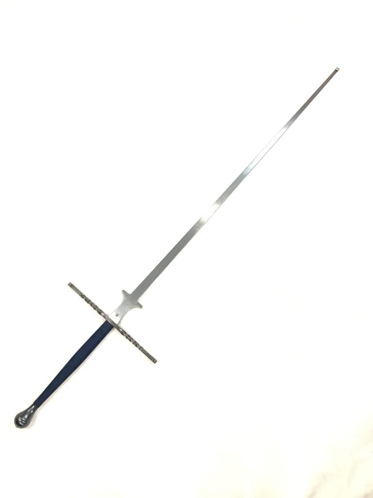 Two-Handed Training Tool IV by Regenyei Armory - HEMA Supplies