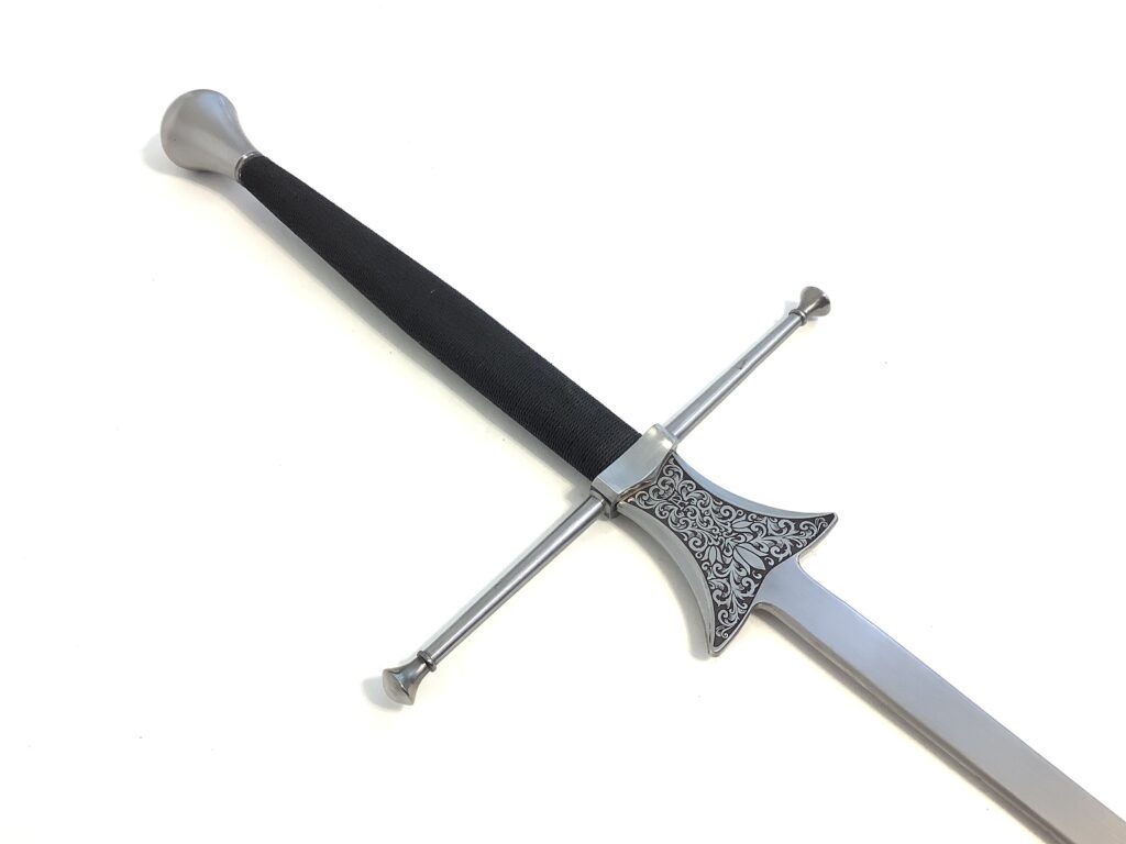 Maestro Tulip Feder by Regenyei Armory - HEMA Supplies